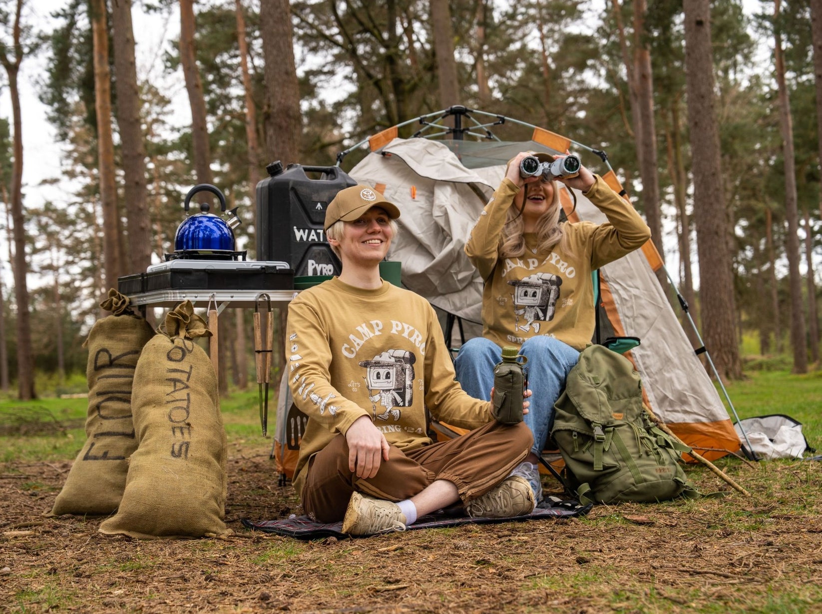 Open media 4 in modal